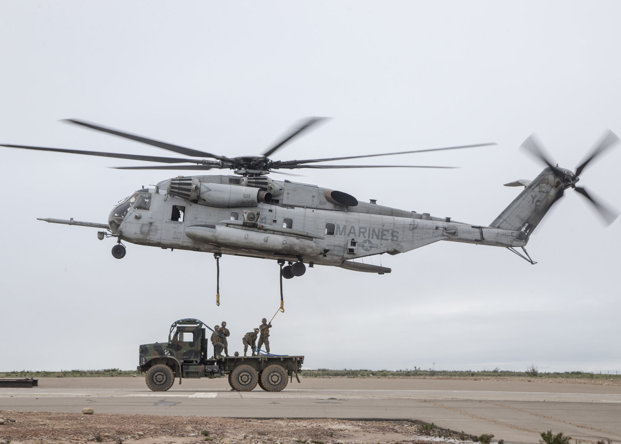 MTVR (Medium Tactical Vehicle Replacement) | Oshkosh Defense